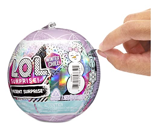 L.O.L. Surprise! Holiday Supreme Doll Tinsel with 8 Surprises Including Collectible Holiday Doll, Shoes, and Accessories | Great Gift for Kids Ages 4+