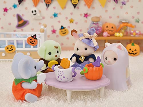 Calico Critters Trick or Treat Parade, Limited Edition Seasonal Halloween Set with 5 Collectible Figures and Costume Accessories