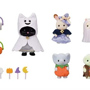 Calico Critters Trick or Treat Parade, Limited Edition Seasonal Halloween Set with 5 Collectible Figures and Costume Accessories