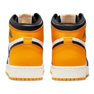 Jordan Boy's Air Jordan 1 Retro High OG (Big Kid) Taxi/Black/Sail 6.5 Big Kid M