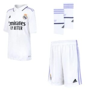 adidas Kids Unisex Soccer Real Madrid 22/23 Home Mini Kit (as1, alpha, xx_s, regular, 2XS)