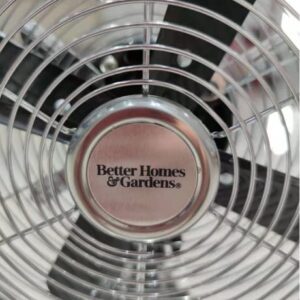 Better Homes & Gardens 8 inch Retro 3-Speed Metal Tilted-Head Oscillation Table Fan BHS036163273003, Black (Renewed)