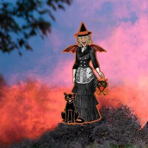 Halloween Yard Signs Mr Skeleton and Mrs Witch Decorative Yard Decorations Yard Sign Halloween Garden Decor Garden Stakes Scary Stakes for Patio, Yard, Lawn Halloween Party Decor 2 Pack