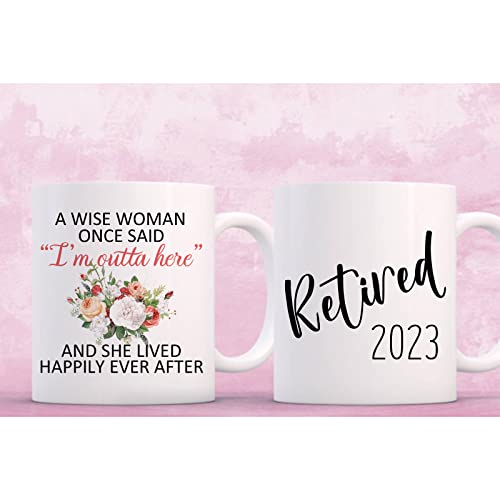 Retirement Gifts for Women Mom - A Wise Woman Once Said Retired 2023 Mug - Gift for Retirement 2023 Party Mom, Friend Boss Coworker, Sister 11oz Retirees Farewell Gift (1)