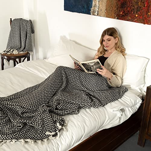 EVALAND 48 x 60 INCHES Turkish Cotton Blanket and Throw Blanket, Machine-Washed, Comfy Bed Blanket, Bed Throw, Super Soft Blankets and Throws for Couch, Sofa, Bed, Traveling, Black