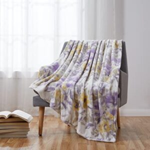 Decorative Mother's Day Floral Throw Blankets: Soft Plush Lively Rose Accent for Sofa Couch Chair Bed or Dorm (Lilac Multi)