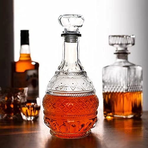 Cadamada 33 Oz Glass Decanter,Whiskey Glasses Bottle with Sealing Stopper, Delicate Decanter Set-for Tequila, Brandy, Scotch and Vodka, Gift Giving, Bar and Party Decoration (3pcs)