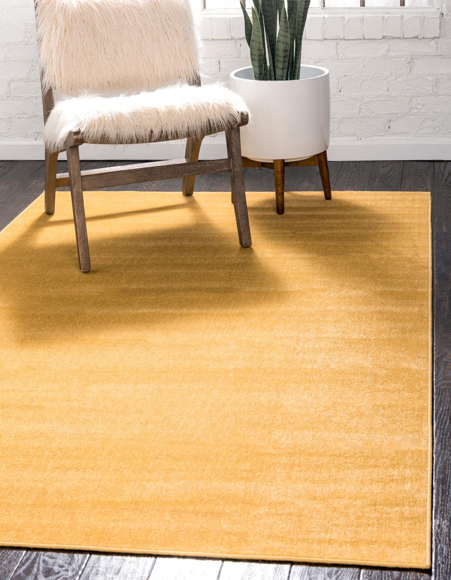 Rugs.com Soho Collection Rug – 10' x 13' Gold Low Rug Perfect for Living Rooms, Large Dining Rooms, Open Floorplans