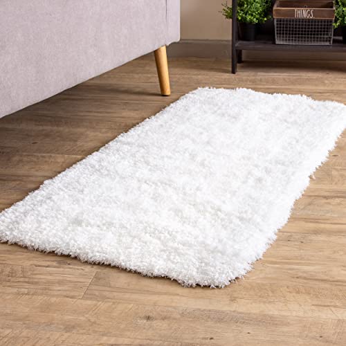 Super Area Rugs 2x4 Soft Modern Shaggy Rug for Living Room Bedroom Bathroom, Spa White 2' x 4'