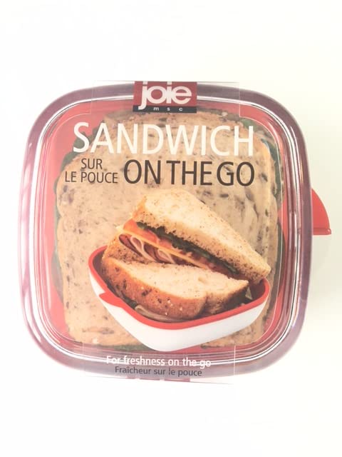 Sandwich on the go container