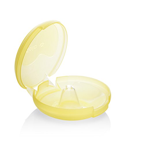 Medela Contact Nipple Shield for Breastfeeding, 20mm Small Nippleshield, For Latch Difficulties or Flat or Inverted Nipples, 2 Count with Carrying Case, Made Without BPA, 3 Piece Set