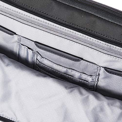 TUMI Alpha 3 Medium 13-Inch Laptop Cover - Sleek, Functional, and Protective - Computer Case for Men and Women - Black