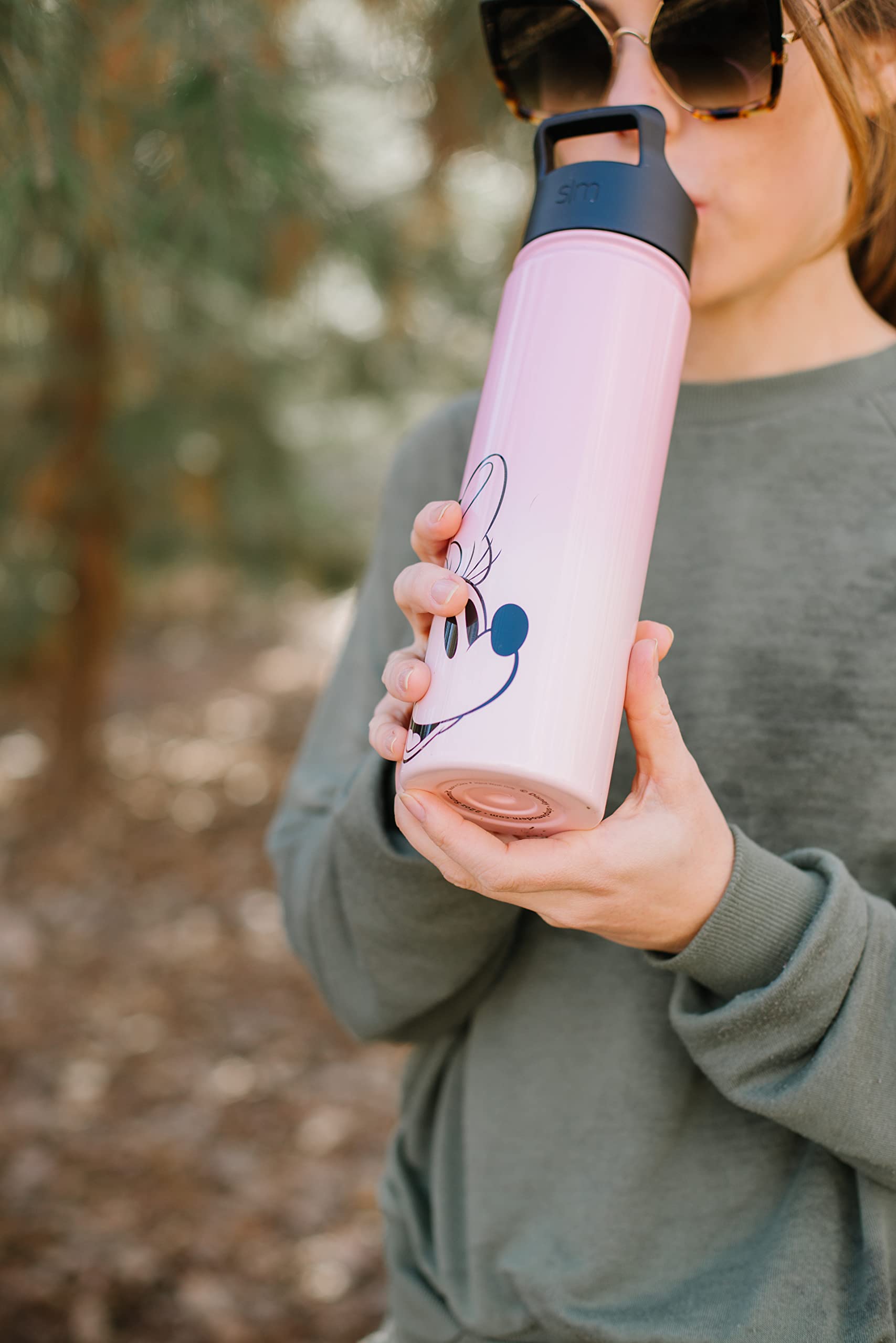 Simple Modern Disney Water Bottle with Straw Lid Vacuum Insulated Stainless Steel Metal Thermos | Gifts for Women Men Reusable Leak Proof Flask | Summit Collection | 22oz Minnie Mouse on Blush