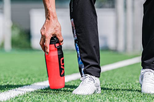 UNDER ARMOUR 32oz Playmaker Squeeze Royal