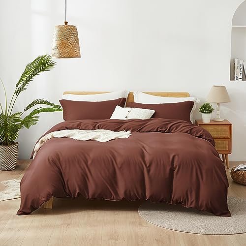 ALAZURIA Duvet Cover 3 Piece Set Washed Microfiber-Ultra Soft Breathable with Zipper Closure (1 Comforter Cover + 2 Pillow Shams) Rust Burgundy, King