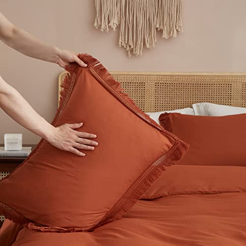 Smoofy Comforter Set Queen Size Terracotta 3 Pcs Boho Fringe Tufted Soft Microfiber Bedding Sets, Tassel Burnt Orange Comforter Sets for All Season (1 Comforter + 2 Pillowcases)