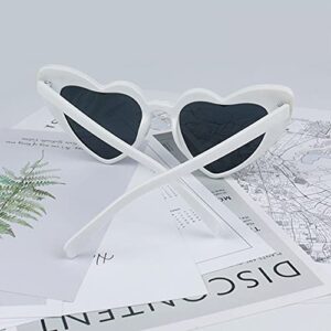 YooThink Heart Shaped Sunglasses for Women,Vintage Cat Eye Mod Style Retro Kurt Cobain Glasses (White)