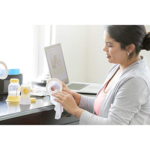 Medela Quick Clean Breast Pump and Accessory Wipes 90ct, 3 Packs of 30 Count, Resealable, Convenient and Hygienic On The Go Cleaning for Tables, Countertops, Chairs, and More