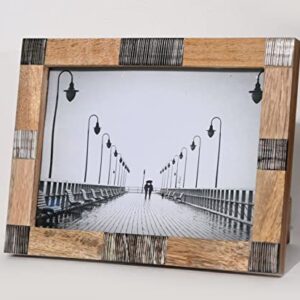 Cruiser’s Caché | Alternating Carved Natural Horn and Wood Photo Frame | 5x7