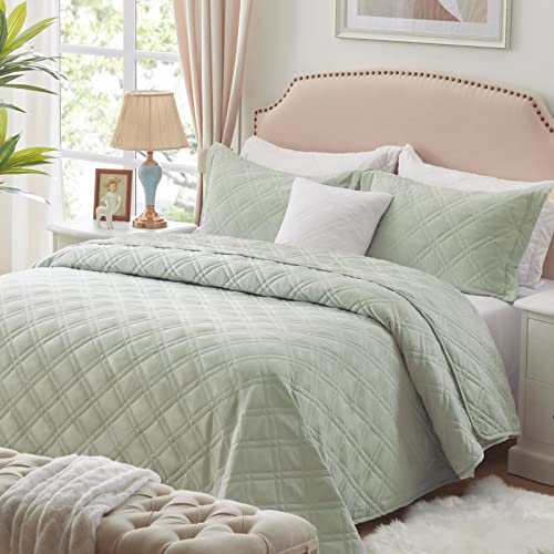 COZYART Sage Green Quilt Set Full/Queen Size, Bedspread Quilt Sets Soft Lightweight Quilted Coverlet Bedding Sets for All Season, 3 Pieces, 1 Quilt 2 Pillow Shams