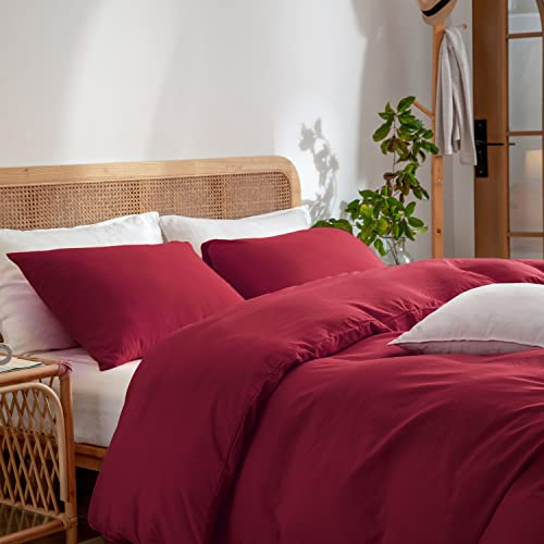 Red Duvet Cover Queen, 100% Washed Microfiber 3 Pieces Solid Color Casual Red Bedding Set for Men and Women, with Zipper Closure, Luxury Ultra Soft Relaxed Feel Natural Wrinkled Comfy (Red, Queen)