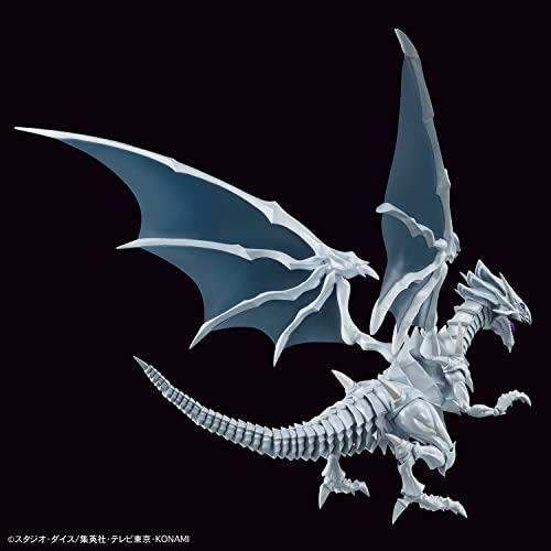 BANDAI NAMCO Entertainment Bandai Figure-Rise Standard Amplified Blue-Eyes White Dragon Model Kit