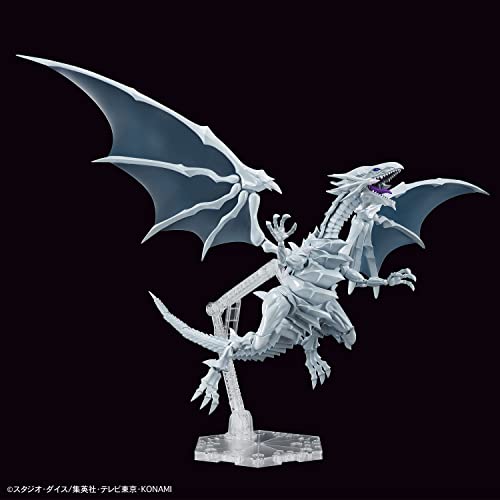 BANDAI NAMCO Entertainment Bandai Figure-Rise Standard Amplified Blue-Eyes White Dragon Model Kit