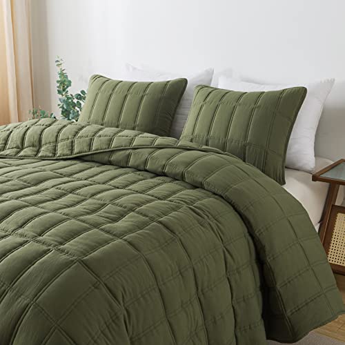 Green Quilt King Size Bedding Sets with Pillow Shams, Olive Lightweight Soft Bedspread Coverlet, Quilted Thin Blanket Comforter Bed Cover for All Season Spring Summer, 3 Pieces, 104x90 inches