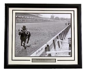 ron turcotte black signed framed 16x20 secretariat belmont stakes photo jsa