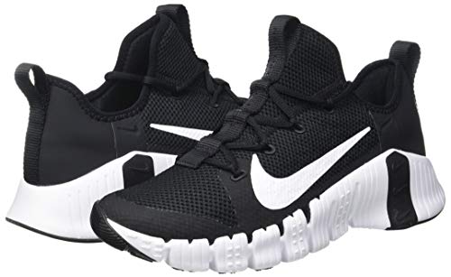 Nike Women's Free Metcon 3 Shoe, Black/White, 8.5