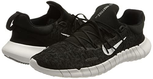 NIKE Women's Race Running Shoe, Black White Dk Smoke Grey, 6.5