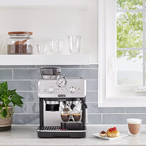 De’Longhi La Specialista Arte EC9155MB, Espresso Machine with Grinder, Bean to Cup Coffee & Cappuccino Maker with Professional Steamer, My Latte Art Milk Frother,Barista SS Kit Included, 1450W, Metal