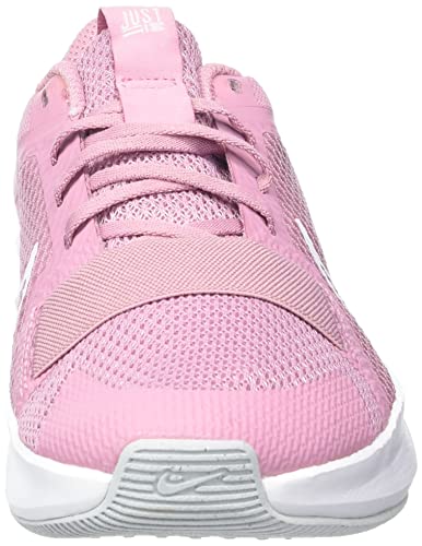 Nike Women's MC Trainer II, Elemental Pink/White-Pure Platinum, 7