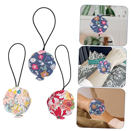 DOITOOL 3pcs Pumpkin Pin Pack Corsage Wristlet Band Sewing Machine Accessories Magnetic Pin Cushion Needlework Pin Cushions Needle Pin Collector Sewing Pin Pad Printed Pin Cushion Work