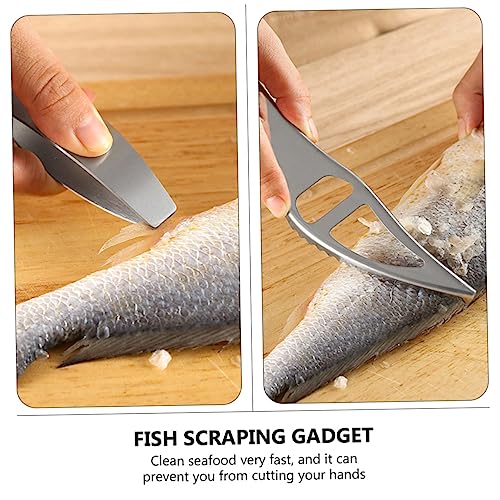 BESTonZON 1 Set fish skin grater Salmon fish trap cleaning brush seafood fish descaling tool Shrimp Cleaner Fish Scrapers fish skin Kitchenware scales fish scaler Stainless steel