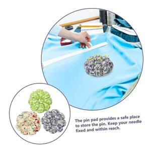 KJHBV 3Pcs Wrist pin Bag DIY Craft Needle Holder Wrist Straps Cute Wristband pin Cushions wristlets Wearable Corsage Supplies Embroidery Needles Cushions Portable Needle seat Polyester