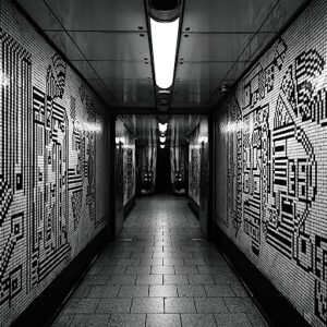 London Underground Symmetry and Imperfections: The Tube Mapper Project