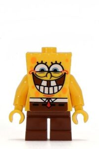 lego minifigure - spongebob squarepants - spongebob grinning with bottom teeth