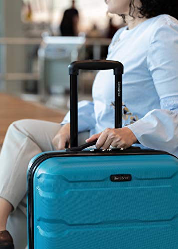 Samsonite Omni PC Hardside Expandable Luggage with Spinner Wheels, Checked-Medium 24-Inch, Caribbean Blue