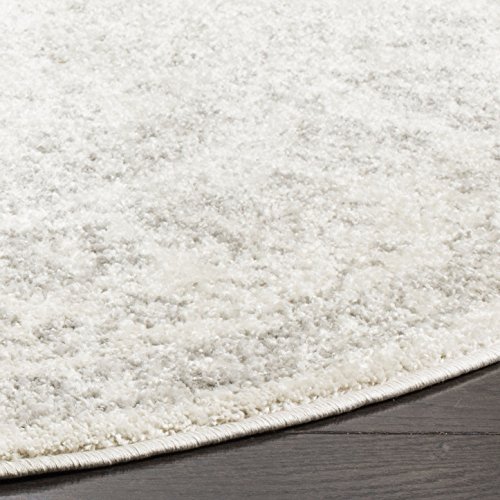 SAFAVIEH Adirondack Collection Area Rug - 4' Round, Ivory & Silver, Oriental Distressed Design, Non-Shedding & Easy Care, Ideal for High Traffic Areas in Living Room, Bedroom (ADR109C), 1.0" Thickness