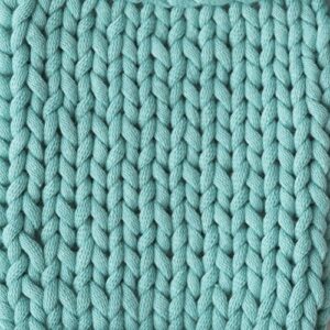 Bernat Maker Home Dec Yarn, 8.8oz, Guage 5 Bulky Chunky, Aqua