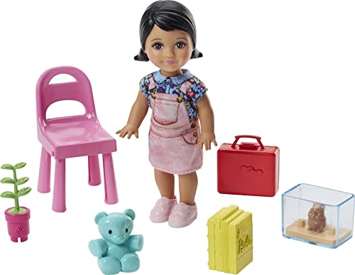 Barbie Teacher Dolls & Playset with Fashion Doll, Small Doll, Furniture & Accessories Including Flipping Blackboard (Amazon Exclusive)