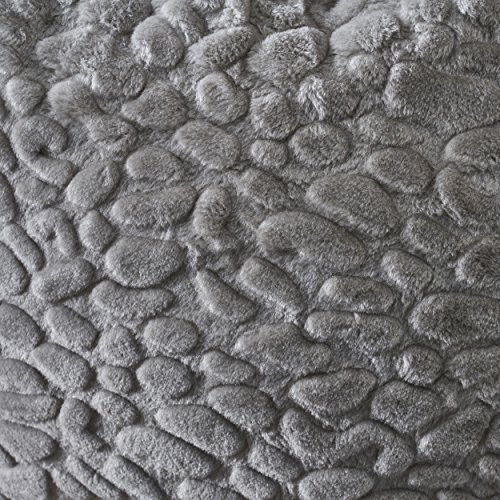 Christopher Knight Home Laraine Furry Glam Grey Pebble Pattern Faux Fur 3 Ft. Bean Bag, Small