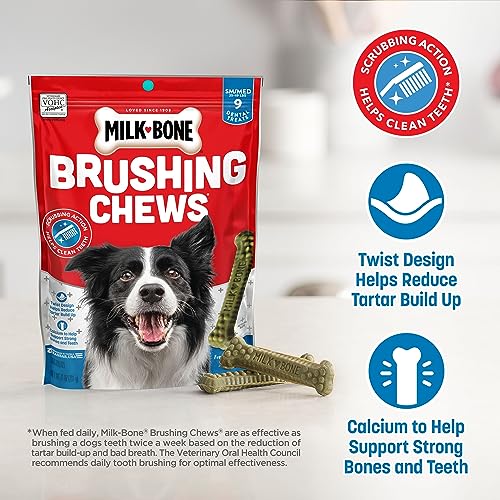 Milk-Bone Fresh Breath Brushing Chews, 25 Small/Medium Daily Dental Dog Treats