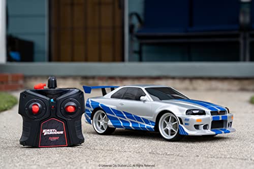 Jada Toys Fast & Furious Brian's Nissan Skyline GT-R (Bnr34)- Ready to Run R/C Radio Control Toy Vehicle, 1: 16 Scale, Silver and Blue, (99370)