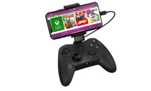 rotor riot mfi certified gamepad controller for iphone - wired with l3 + r3 compatibility, power pass through charging, improved 8 way d-pad, and redesigned zerog mobile device (renewed)