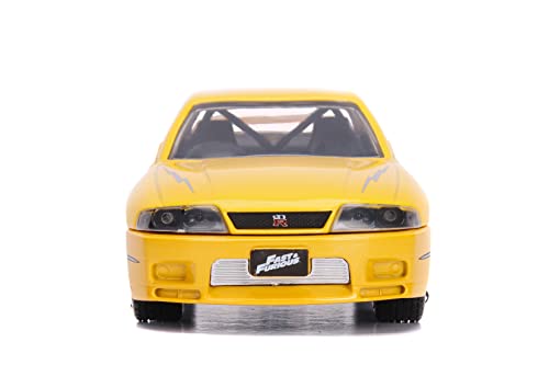 Fast & Furious 1:32 Leon's Nisssan Skyline GT-R (BCNR33) Die-Cast Car, Toys for Kids and Adults