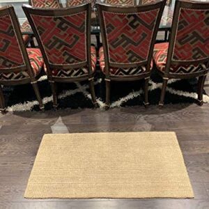 Handwoven Jute Mat (24" W X 36" L, Natural)