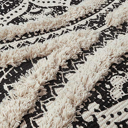 LEEVAN Mandala Boho Runner Rug, 2.3' x 5.3' Tufted Hand Woven Washable Hallway Black Cream Chic Tassels Door Mat Farmhouse Indoor Floor Rugs for Bedroom/Kitchen/Bathroom/Living Room