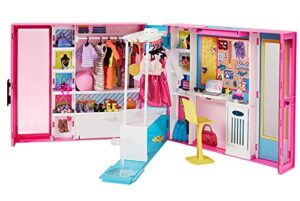 barbie dream closet playset with 30+ clothes and accessories including 5 outfits, plus mirror, desk and rotating rack